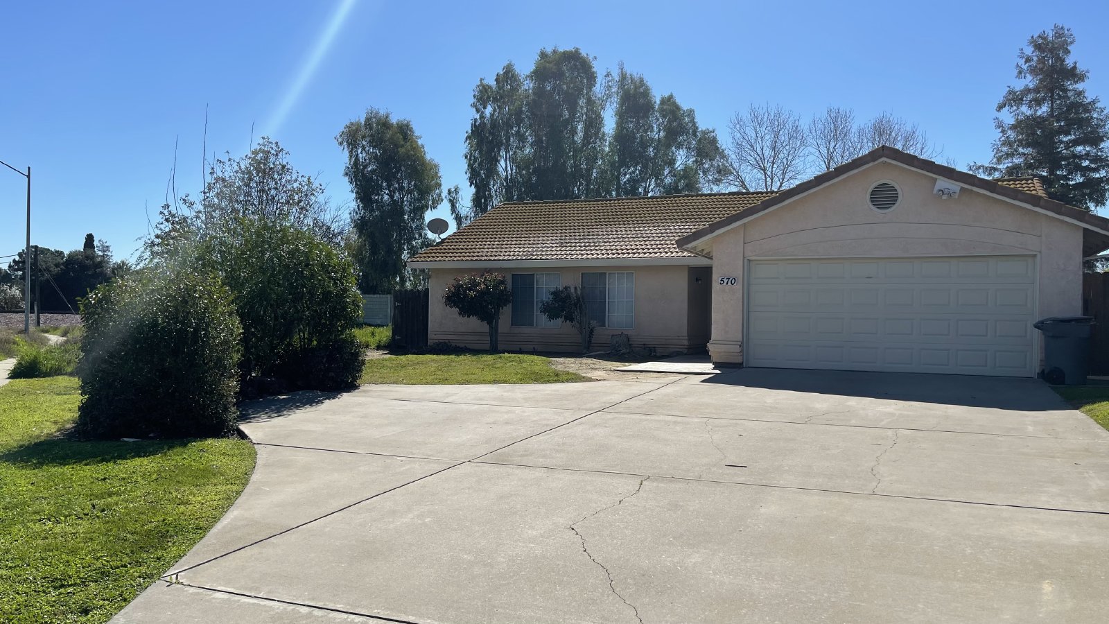 570 E Santa Fe Ave Merced, CA 95340-3072 | PMI Merced - 2023